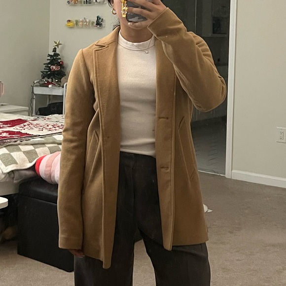 Abercrombie & Fitch | Jackets & Coats | Abercrombie Tan Short ...